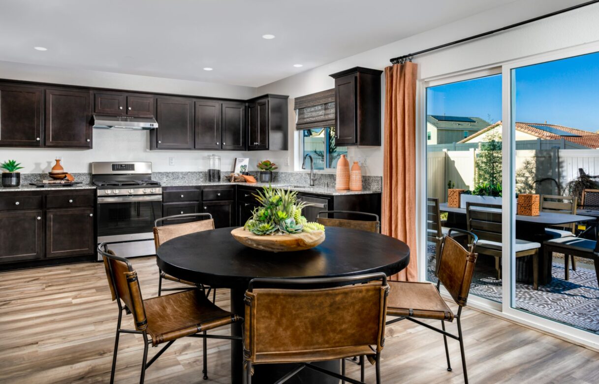 Alpine Plan 1 – Dining Room and Kitchen