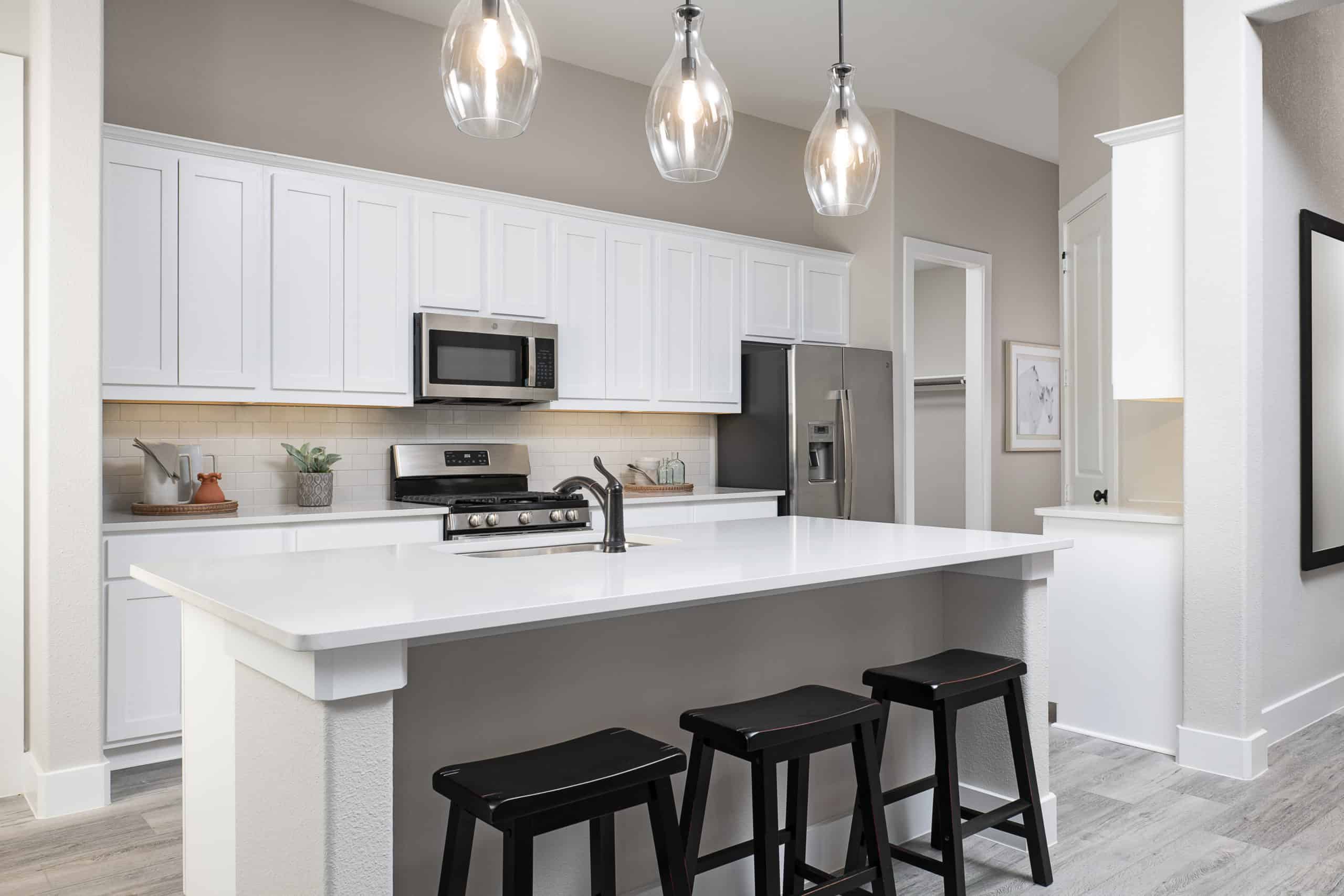 madison-model-home-kitchen