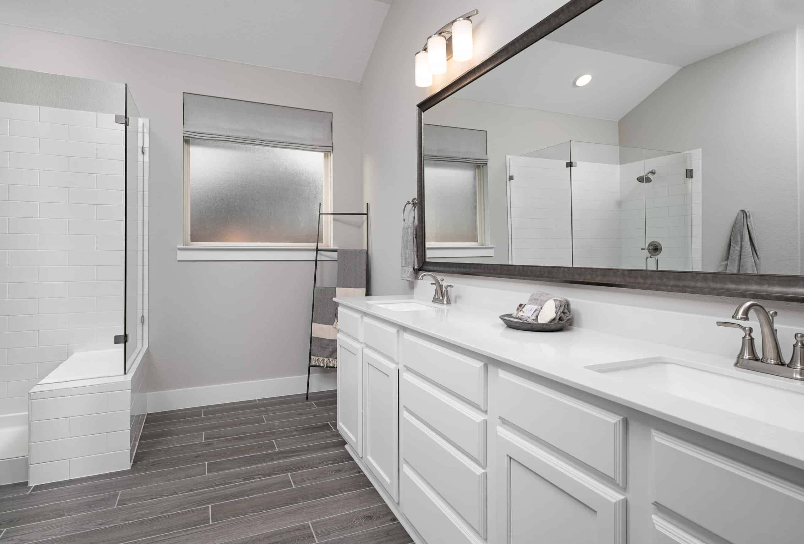 Carson-model-home-primary-bath