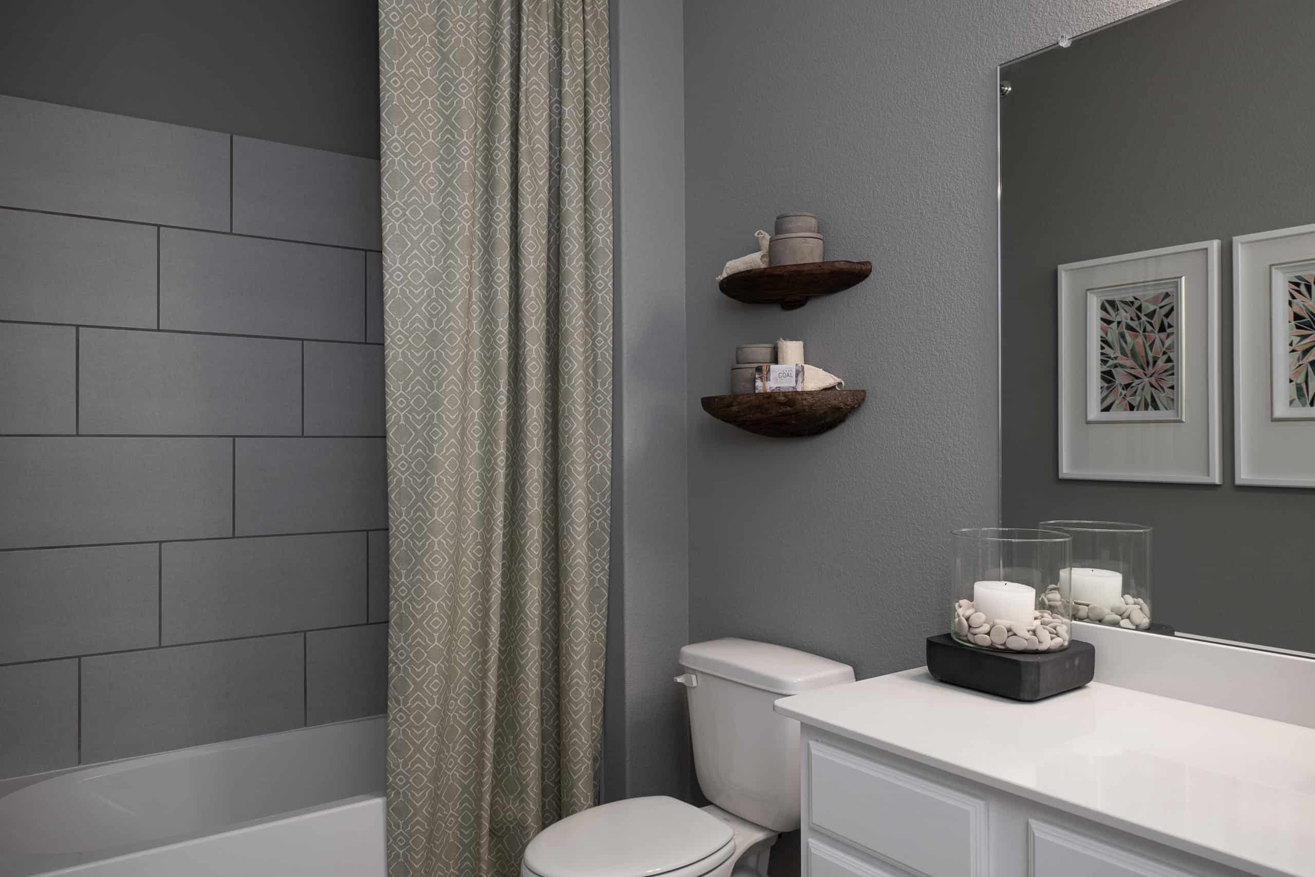 carson-model-home-bathroom-2