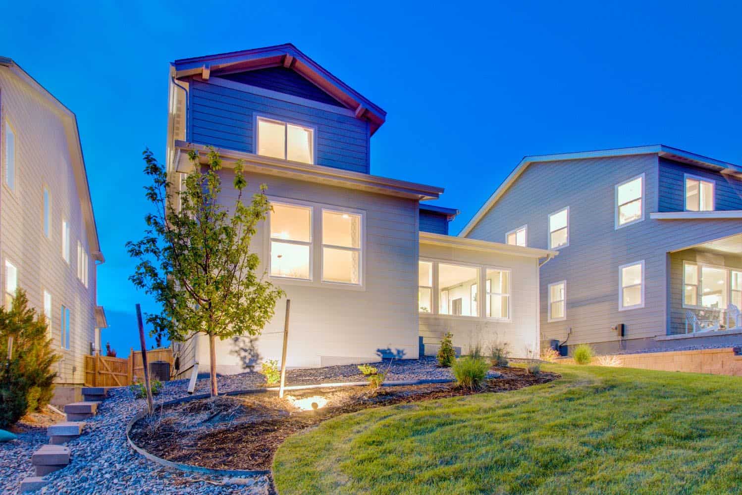 Prelude Collection | 3501 - Rear Exterior