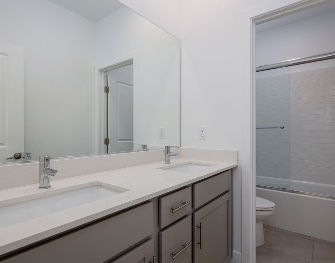 AzurePark-Plan2-Bath2