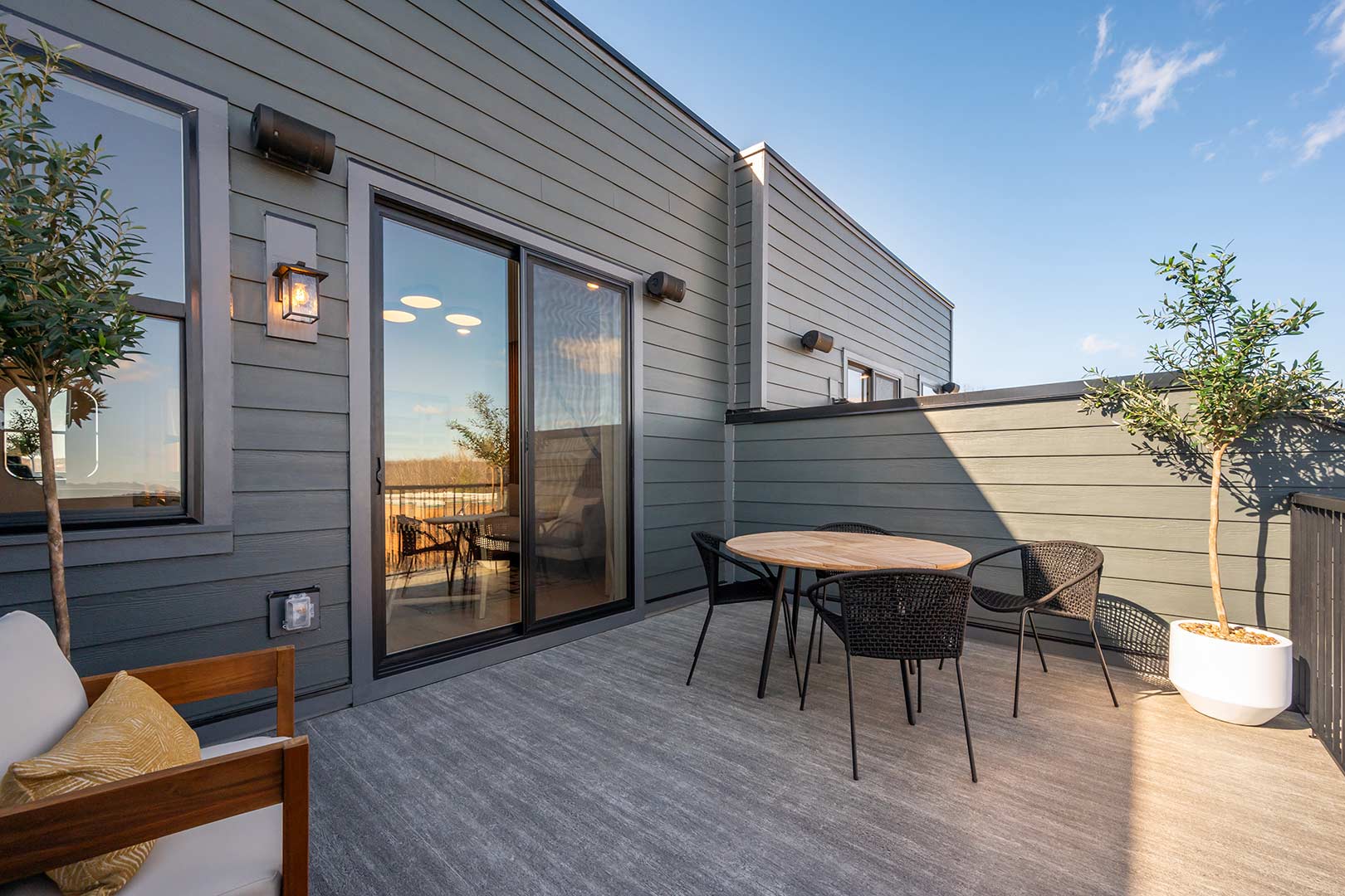 Cameron-at-Eisenhower-Pointe-Clermont-Rooftop-Terrace