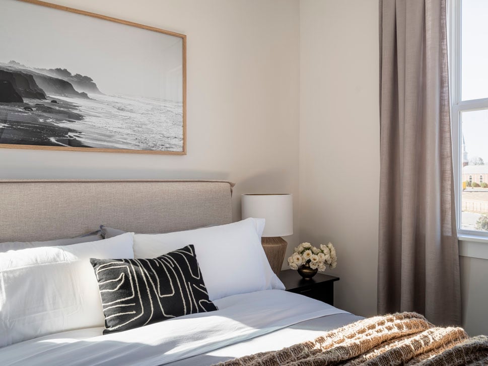 The Indie | Classic Mid-Century | Primary Shower