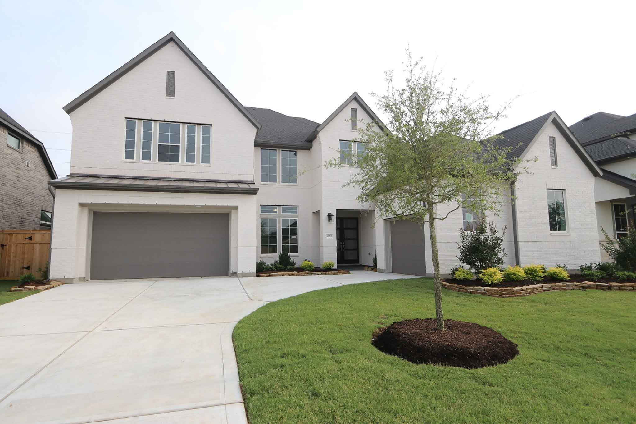 Ready to Move-In Warm Days Warmer Welcome | 4.875% Interest Rate Financing*