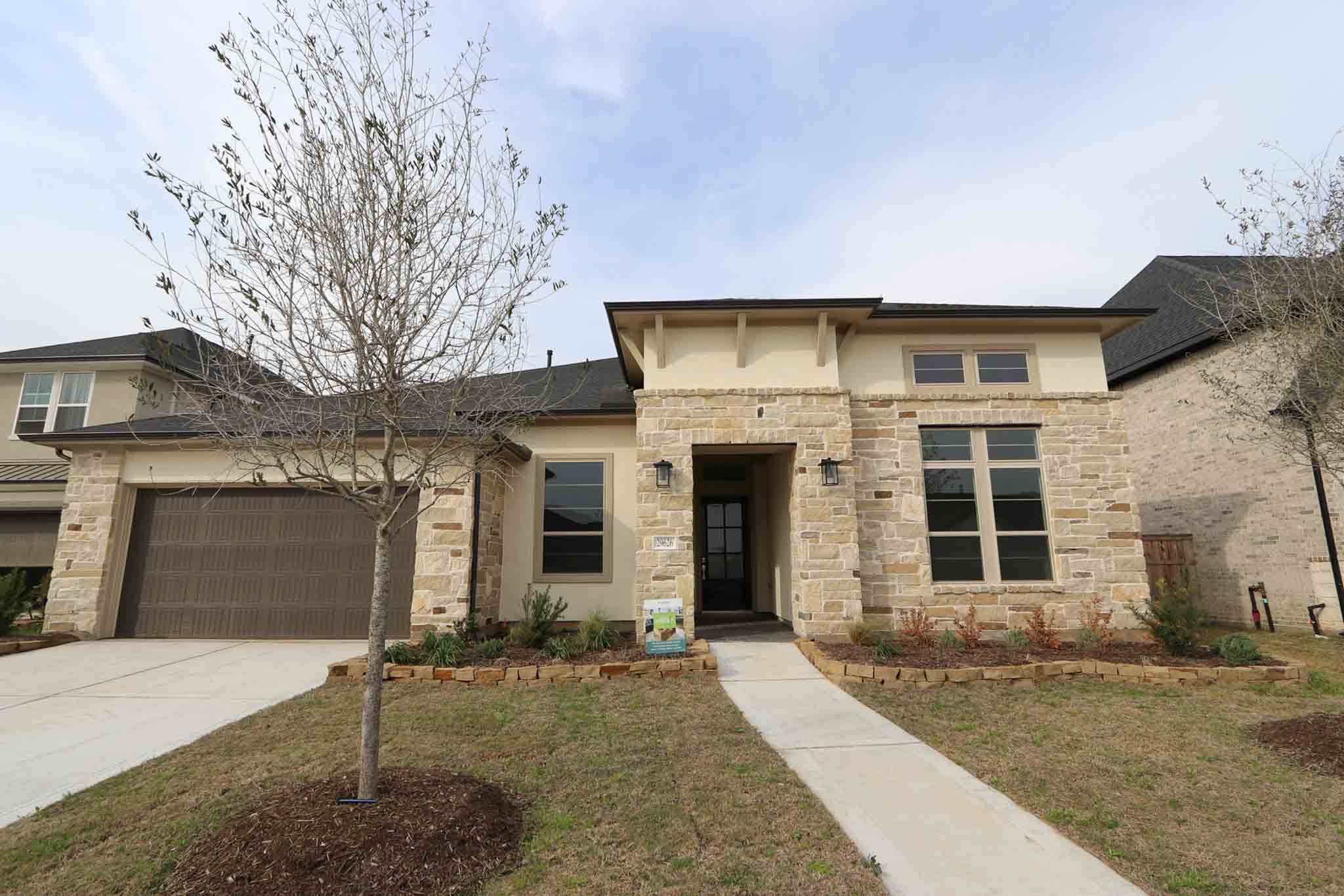 Ready to Move-In Warm Days Warmer Welcome | 4.875% Interest Rate Financing