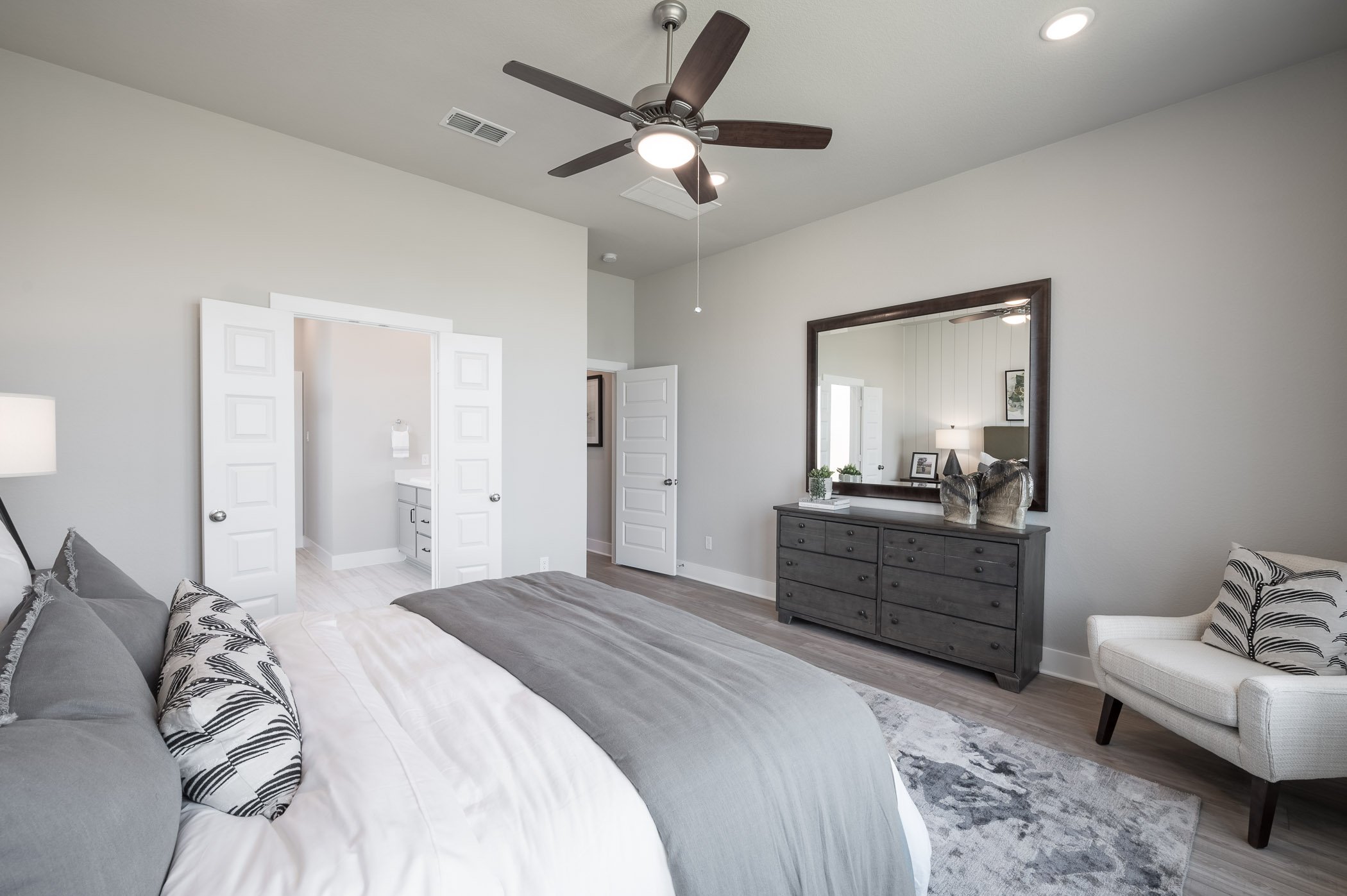 Whimbrel Model | 7530 Sunset Ridge