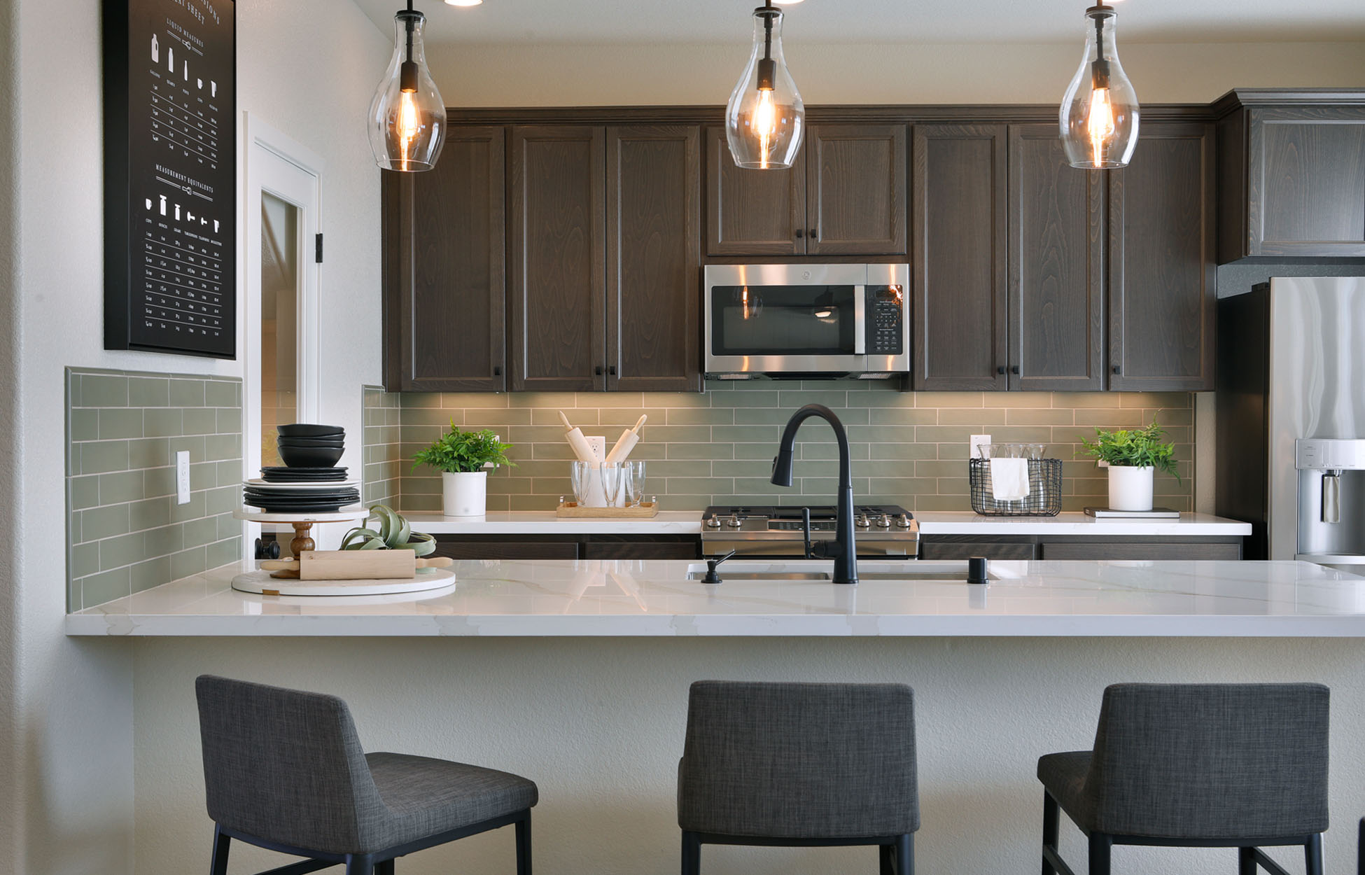 TPH-Vibrance2-Kitch1