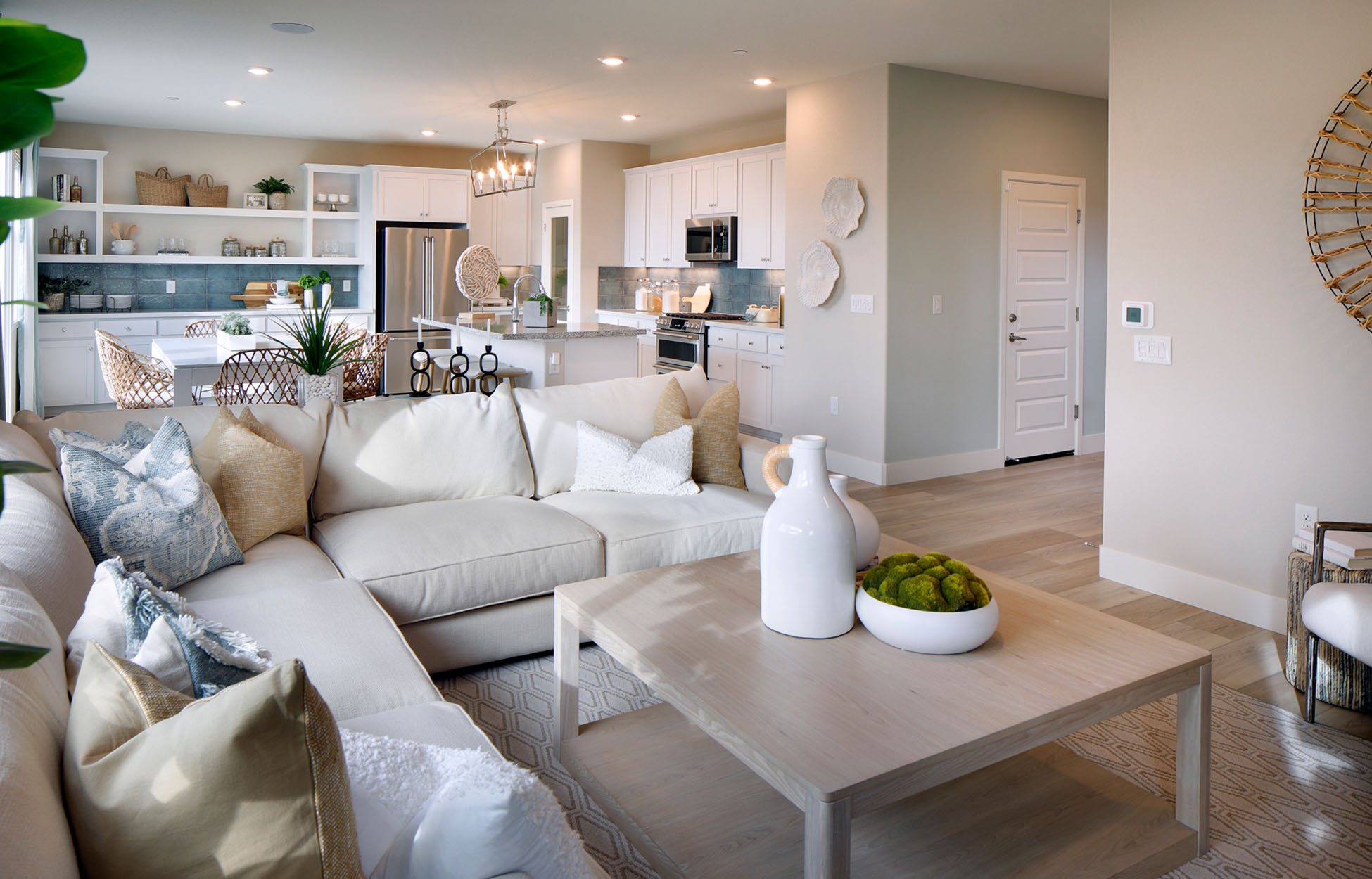 TPH-Vibrance3-GreatRoom