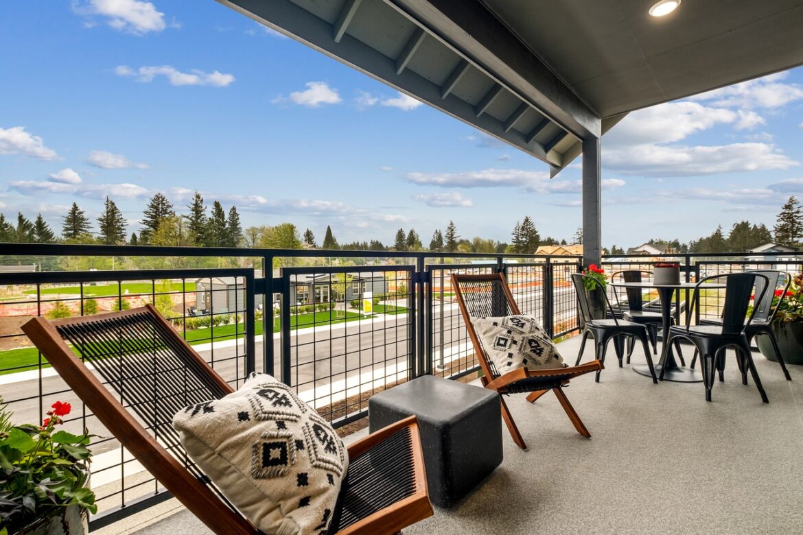 Timberstone Plan J1 Model