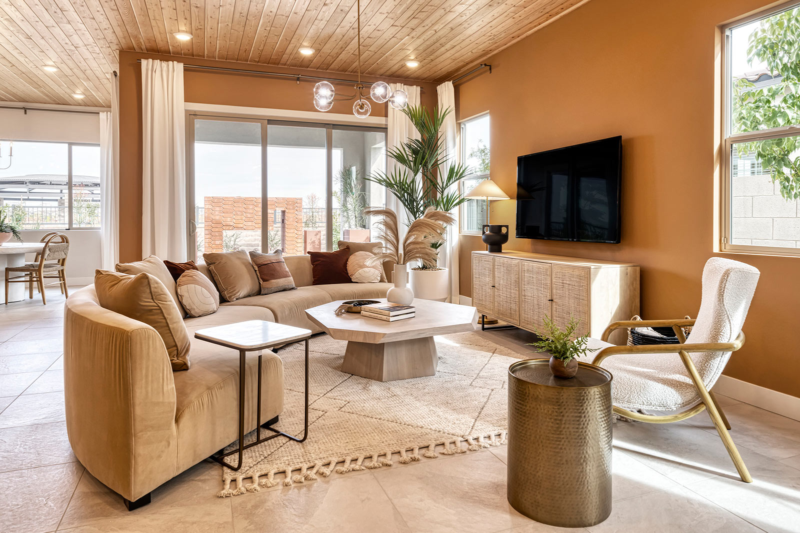 Waterston-Central-Model-Jacamar-Rosemary-085-Great-Room