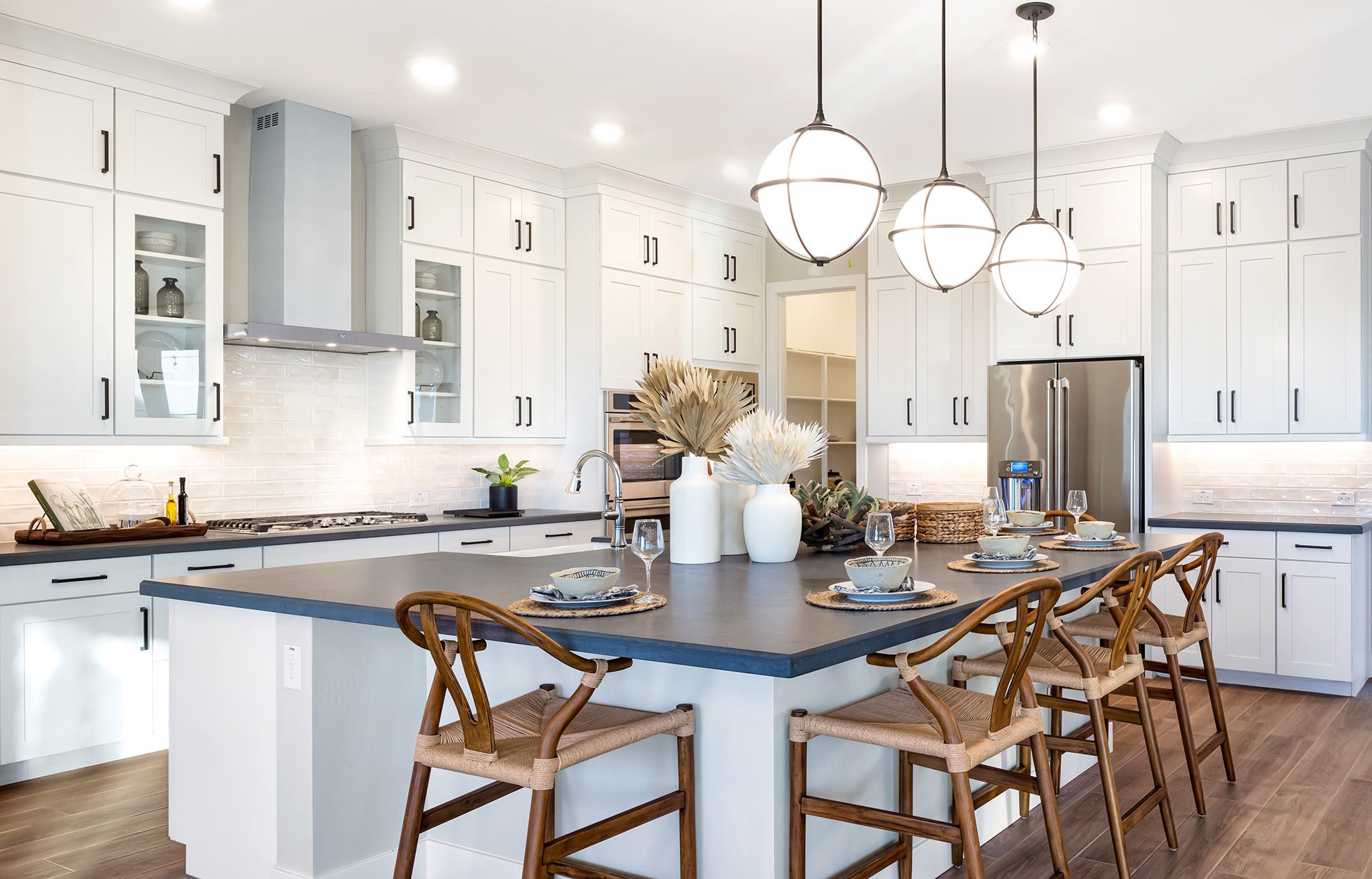 Waterston-North-Luna-Kitchen-2-Header.jpg